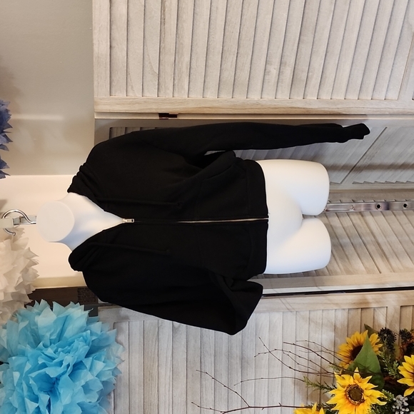 wild fable | Tops | Wild Fable Brand Cropped Hoodie | Poshmark